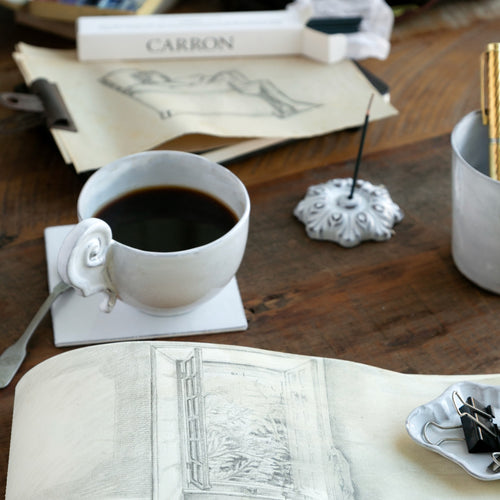 Paris cup with decorated handle | CARRON Paris
