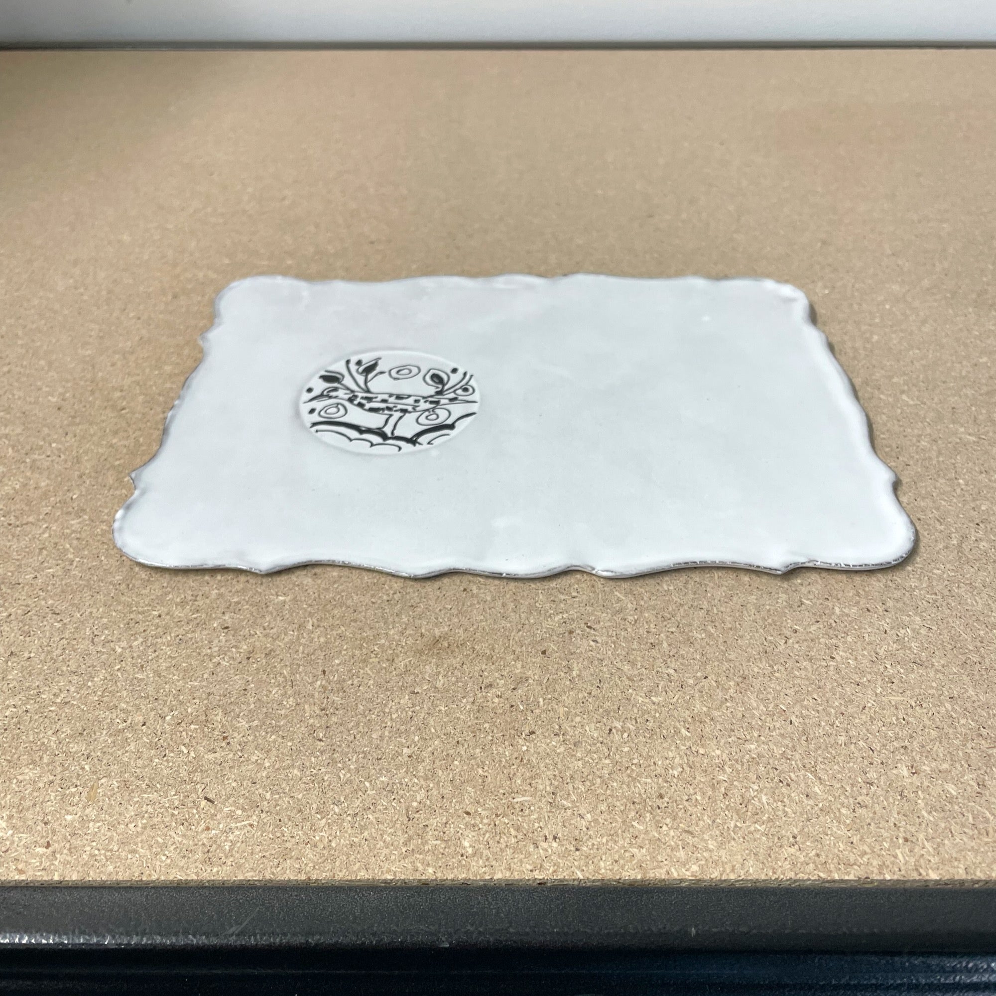 Pierre Carron rectangular saucer illustrated | CARRON Paris